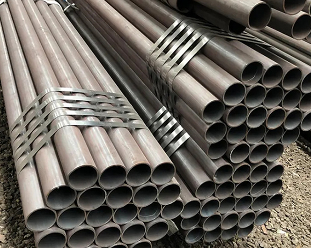 ASTM A335 P1 P2 P5 P9 Seamless Alloy Pipes